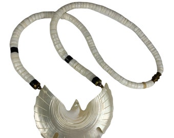 Mother of Pearl Bird Necklace - Etsy