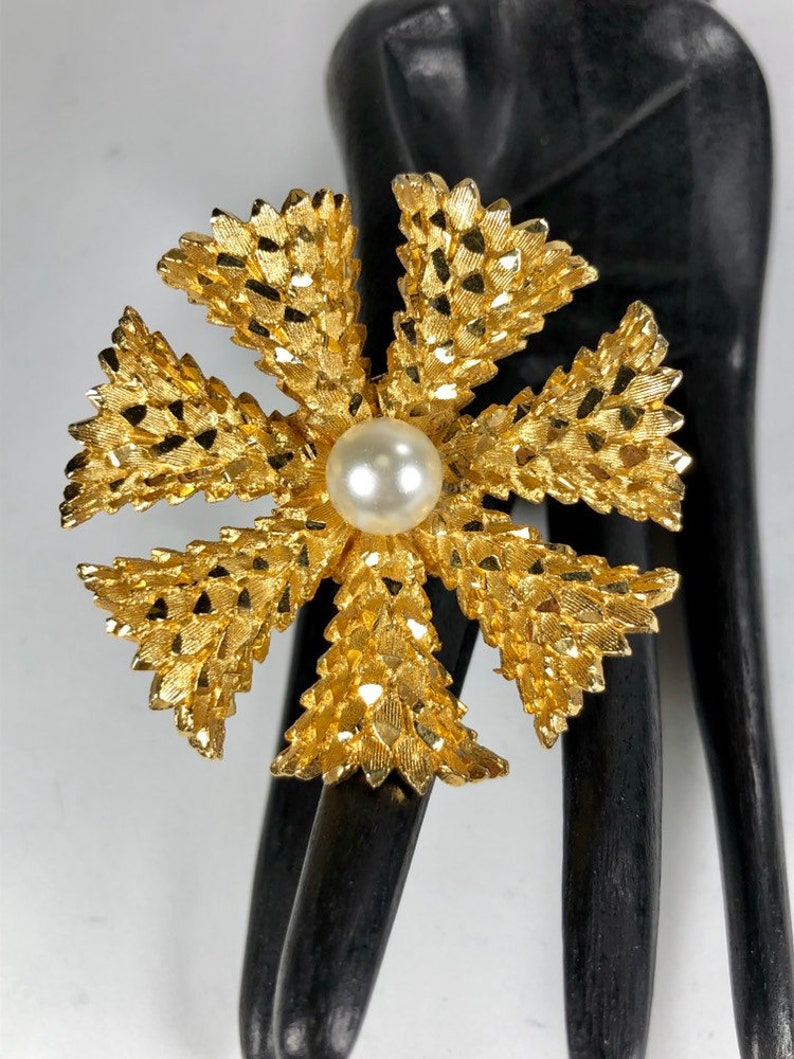 BSK Brooch Unusual Chunky Spiky Mod Design Gold Tone Dragons | Etsy