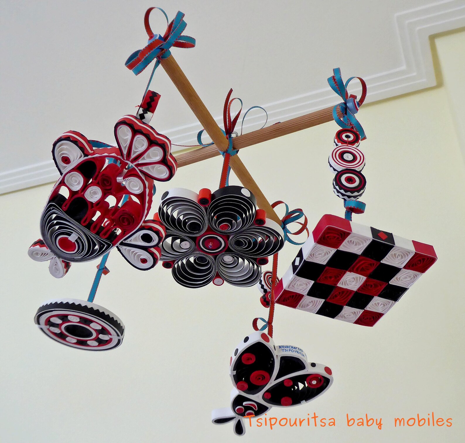 Newborn Visual Stimulation Mobile Black White Red Patterns Baby Visual ...