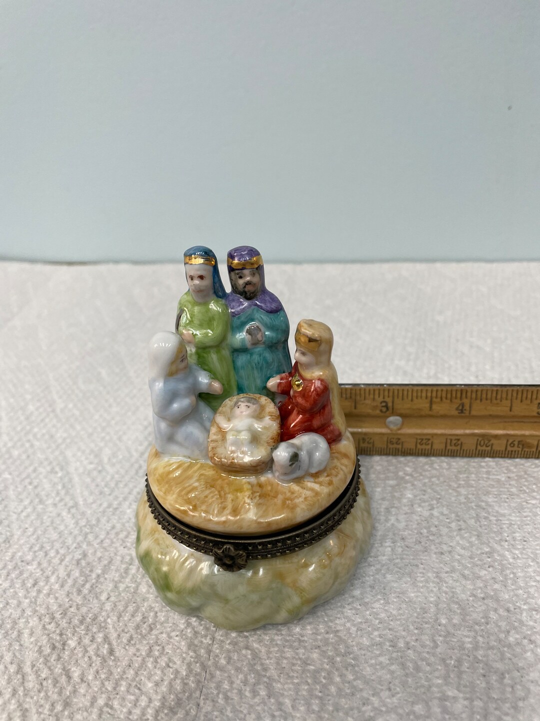 Manger Scene Porcelain Box - Etsy