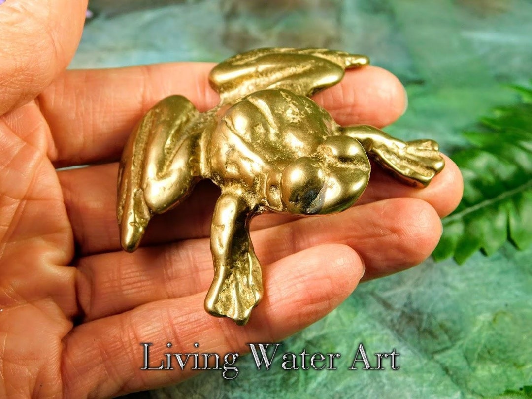 Brass Frog Figurine, Little Vintage Solid Brass Frog Figurine, Little ...