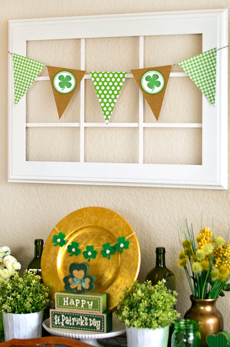 St. Patrick's Day Pennant Banner – Lucky Shamrock Garland (printable ...