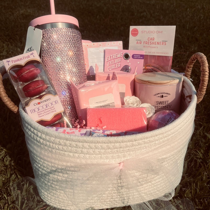 Preppy Gift Basket - 60+ Gift Ideas for 2025