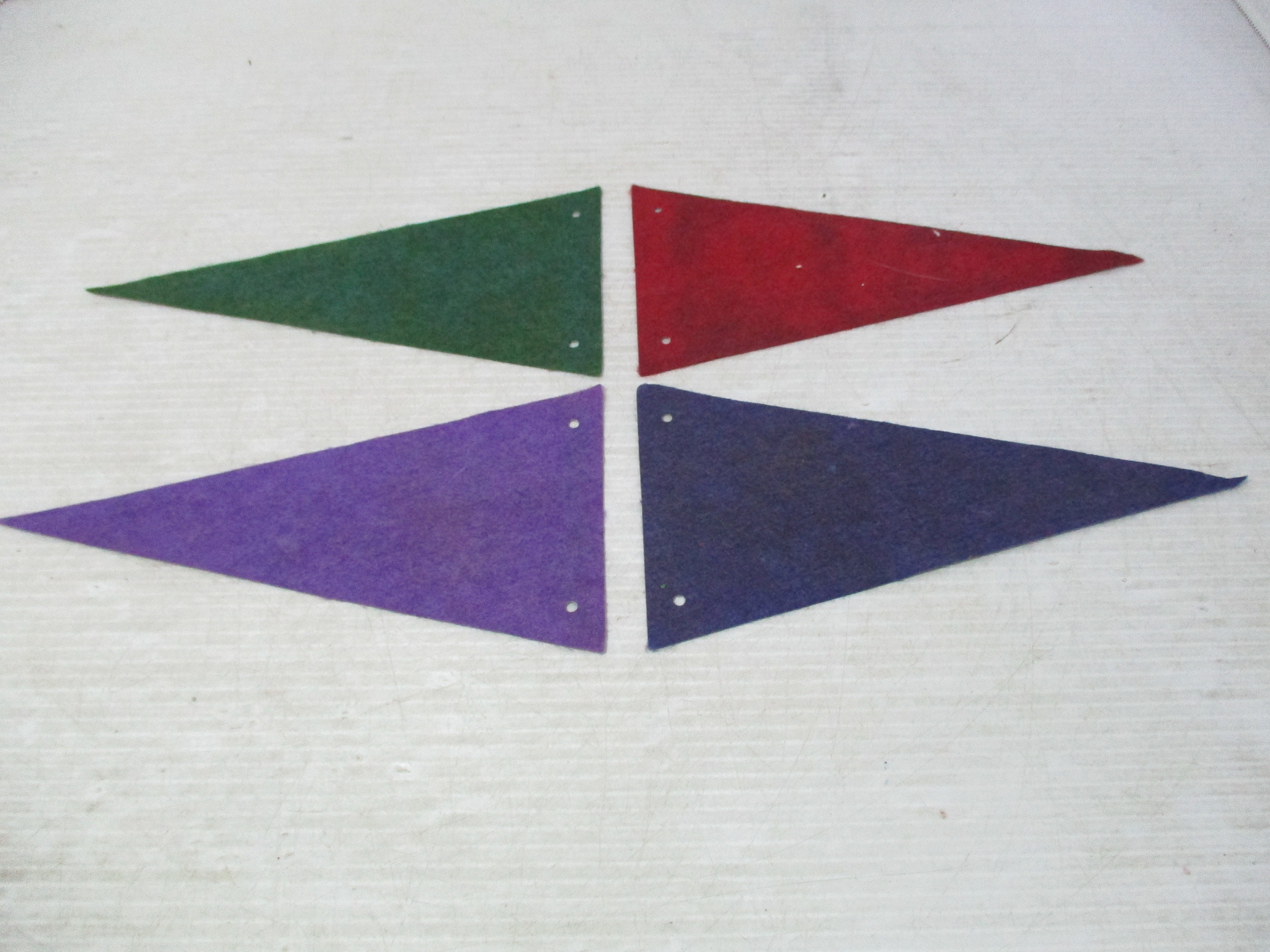 Lot of 4 Vintage Felt Triangle Flags KANSAS With Sunflower Design Green ...