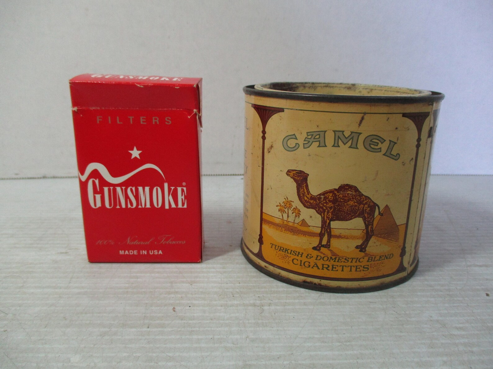 Vintage CAMEL 100's Cigarettes Metal Round Tin Container and Red ...