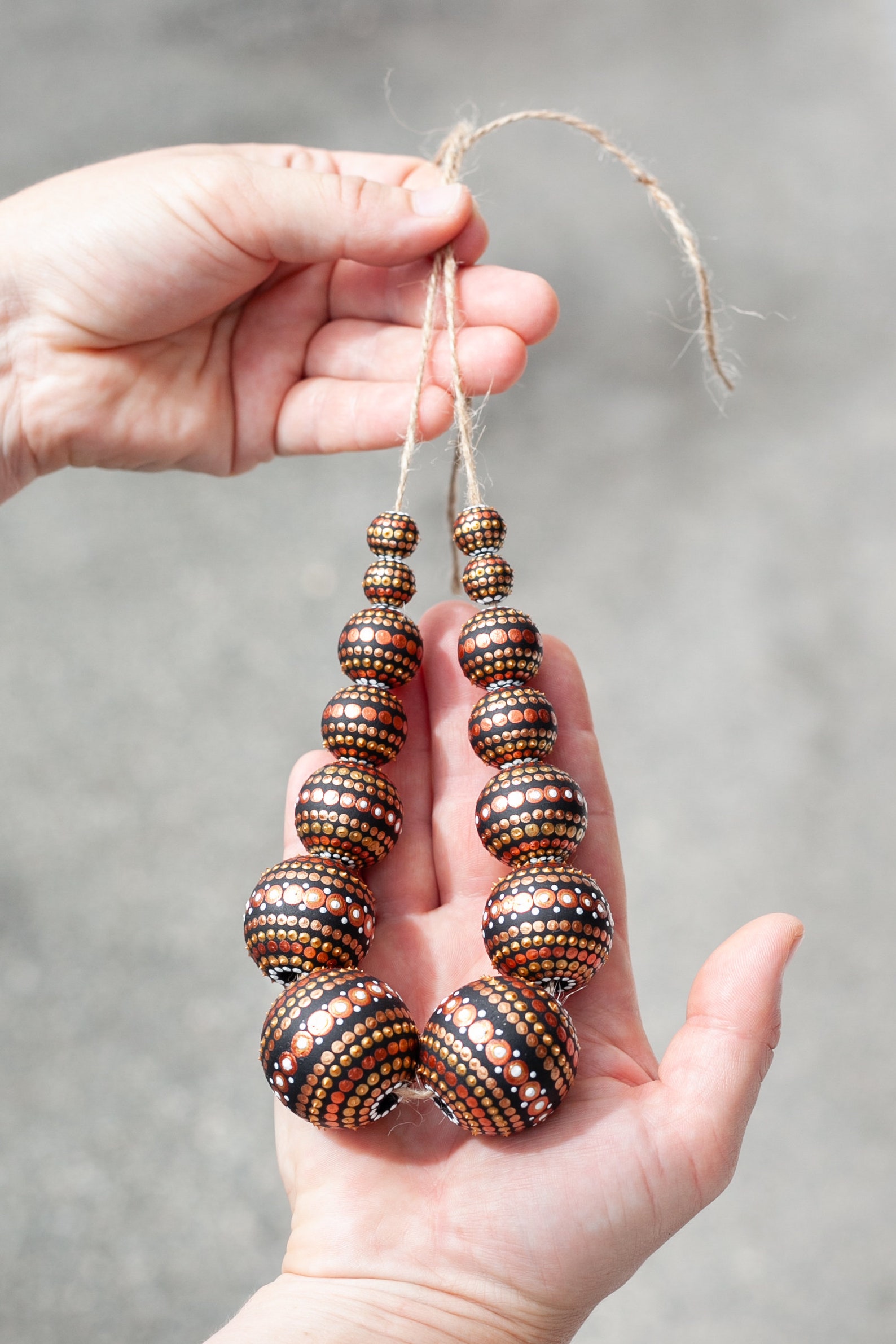 Gold African Wooden Beads Set, Unique Round Beads for Jewellery Making ...