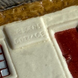 Vintage Porcelain Model of Robert Burns’ Cottage – “rab Burns Cottage ...