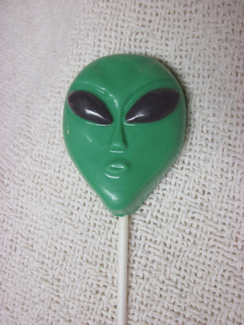 10 Alien chocolate pops | Etsy