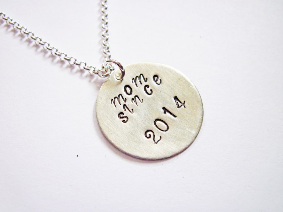 Personalized Mom Necklace, Mother Necklace, Mom Gift, Mom Jewelry, Hand ...