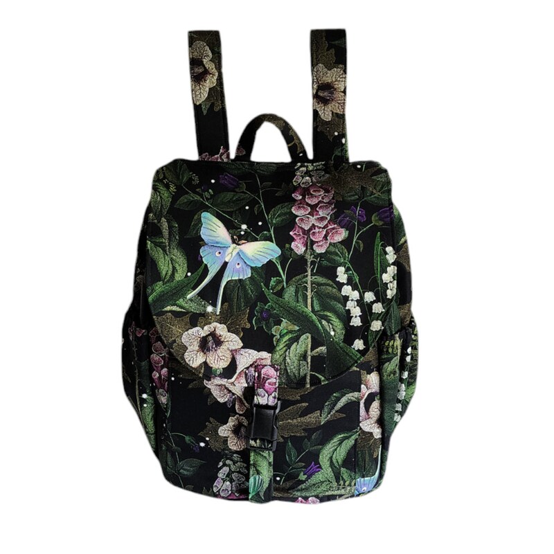 LaraHoweDesigns - Etsy