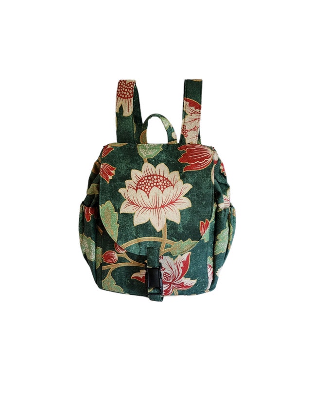 LaraHoweDesigns - Etsy