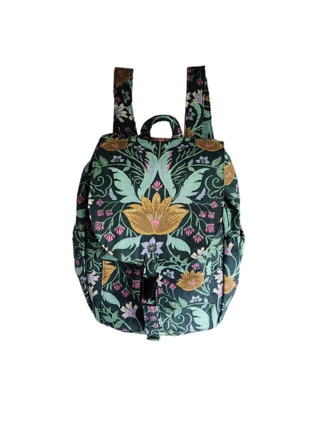 LaraHoweDesigns - Etsy