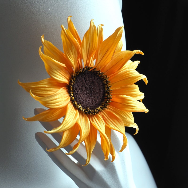 Sunflower Brooch - Etsy