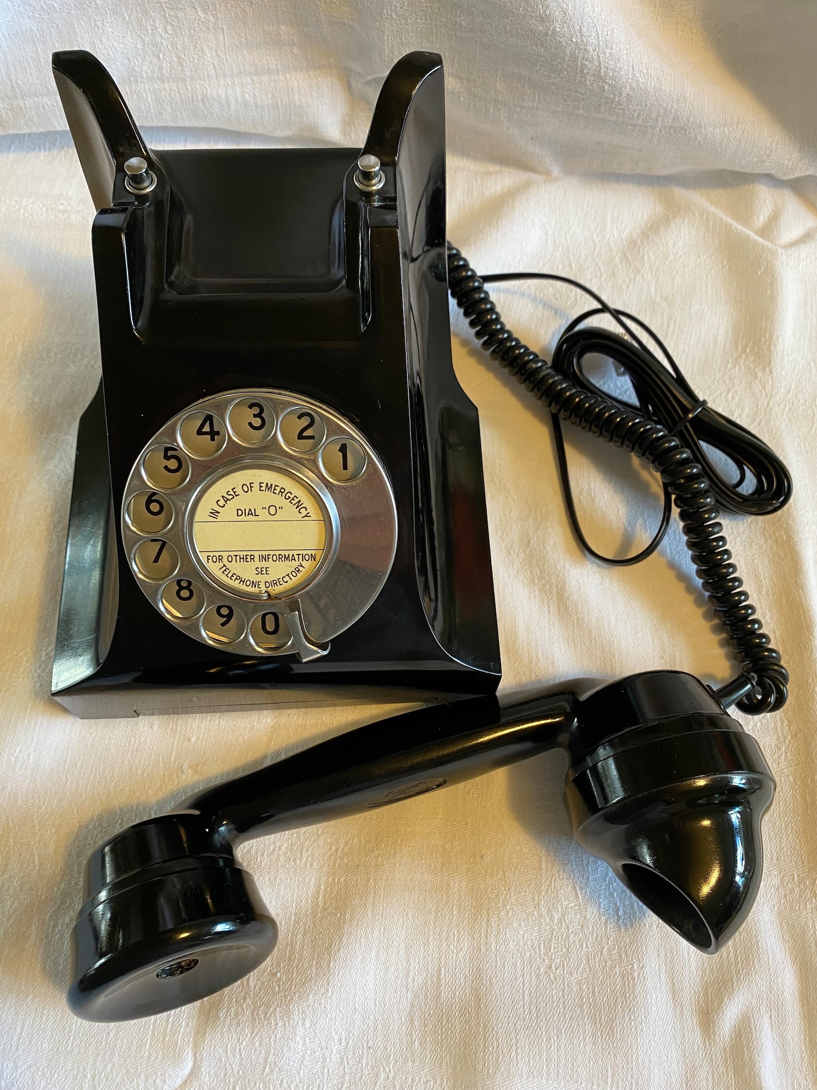 Vintage Bakelite Telephone Retro Antique Dial Telephone - Etsy