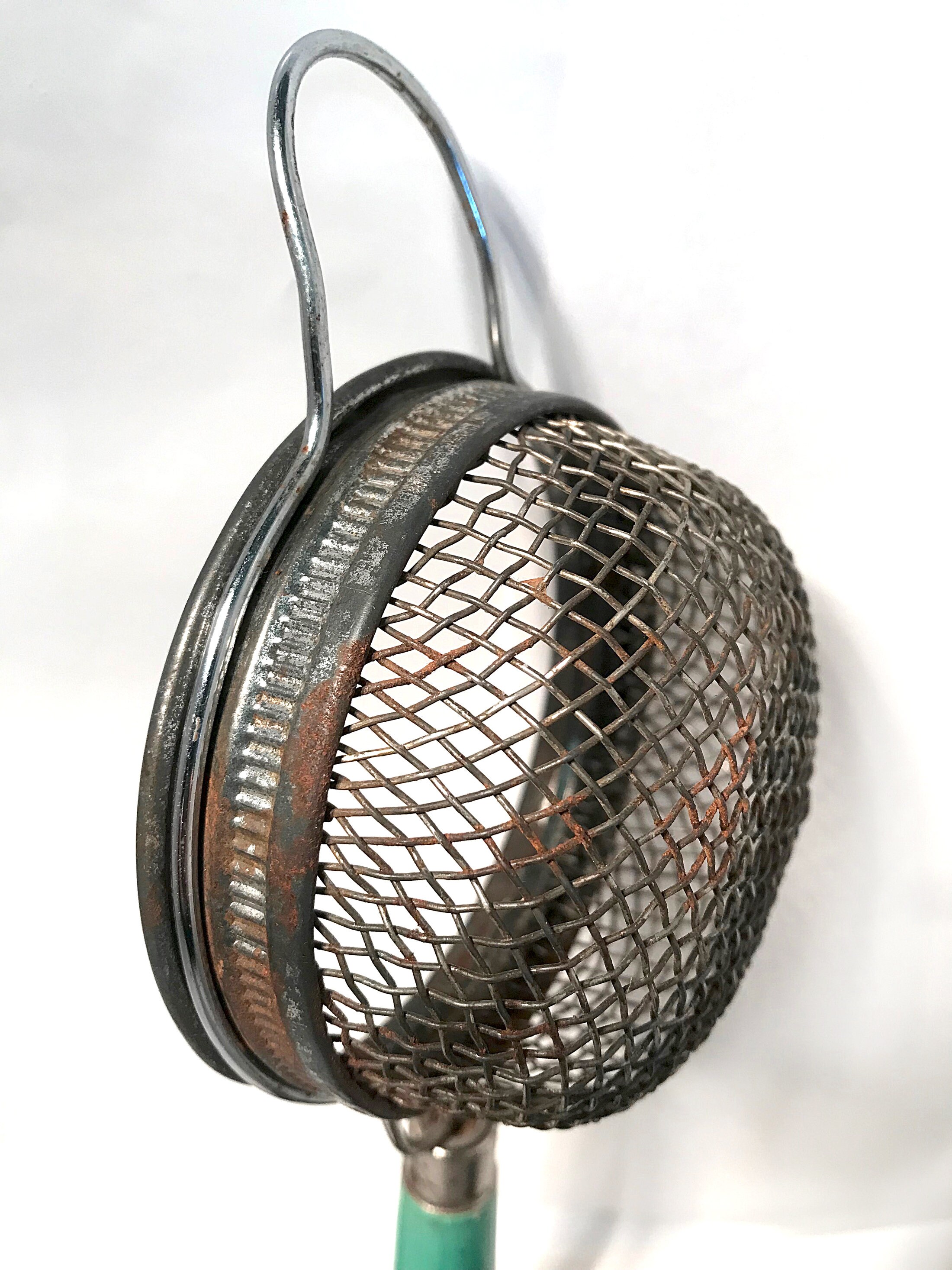 Vintage Kitchen Hand Sieve Wire Mesh Strainer Manufactured by Androck ...