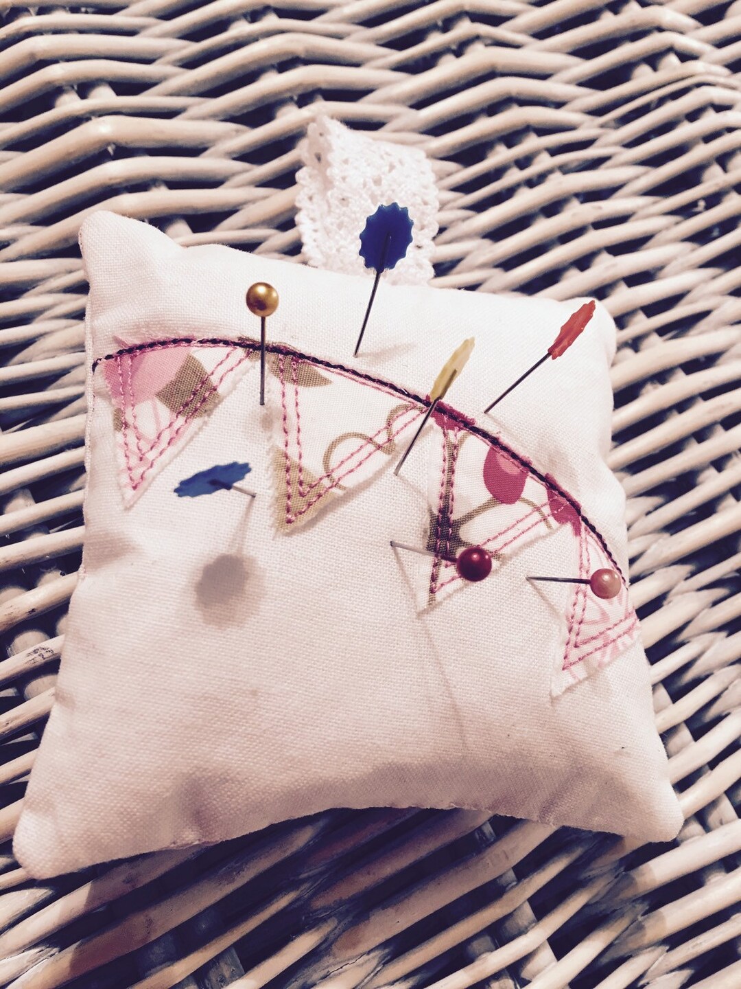 In the Hoop (ITH) Embroidery Design for Instant Download. 10cm Pin ...