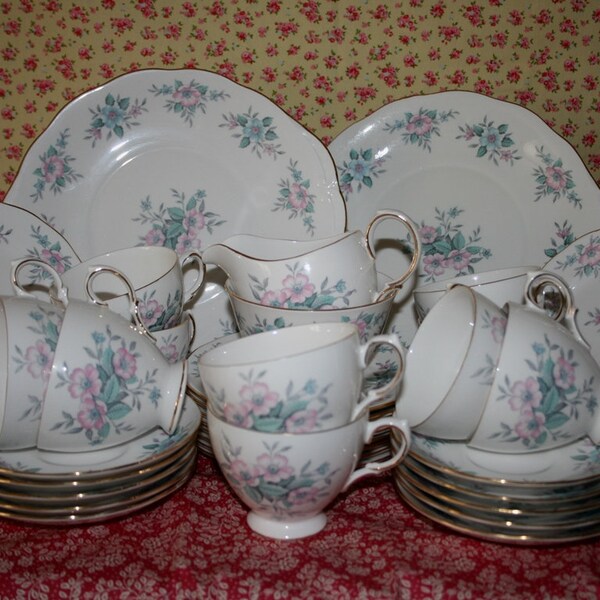 Colclough Tea Set - Etsy