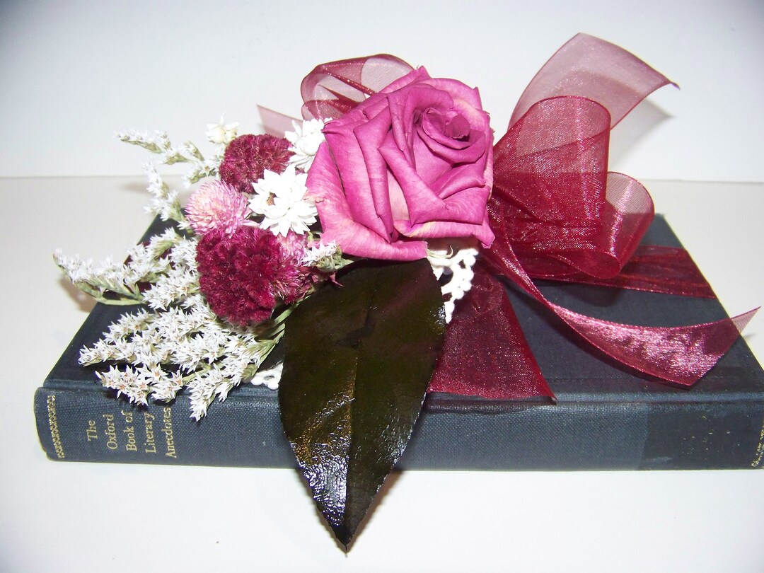 Vintage Book With Flower Bouquet - Etsy