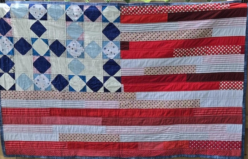 Handmade US Flag Quilt: Patchwork Patriotic Home Decor - Etsy