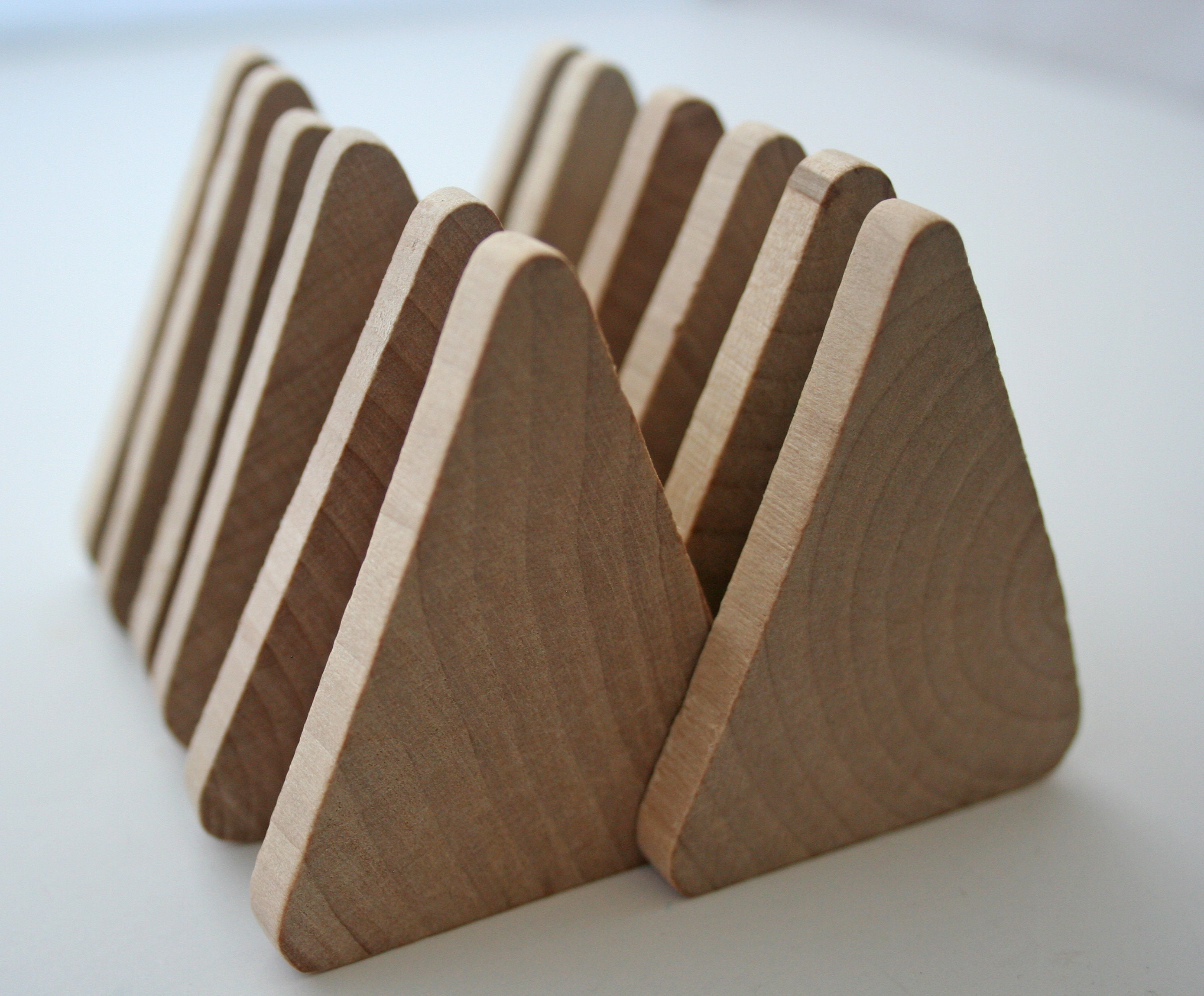 100 Wood Triangle 2-1/2 tall x 2 wide x 1/4 | Etsy