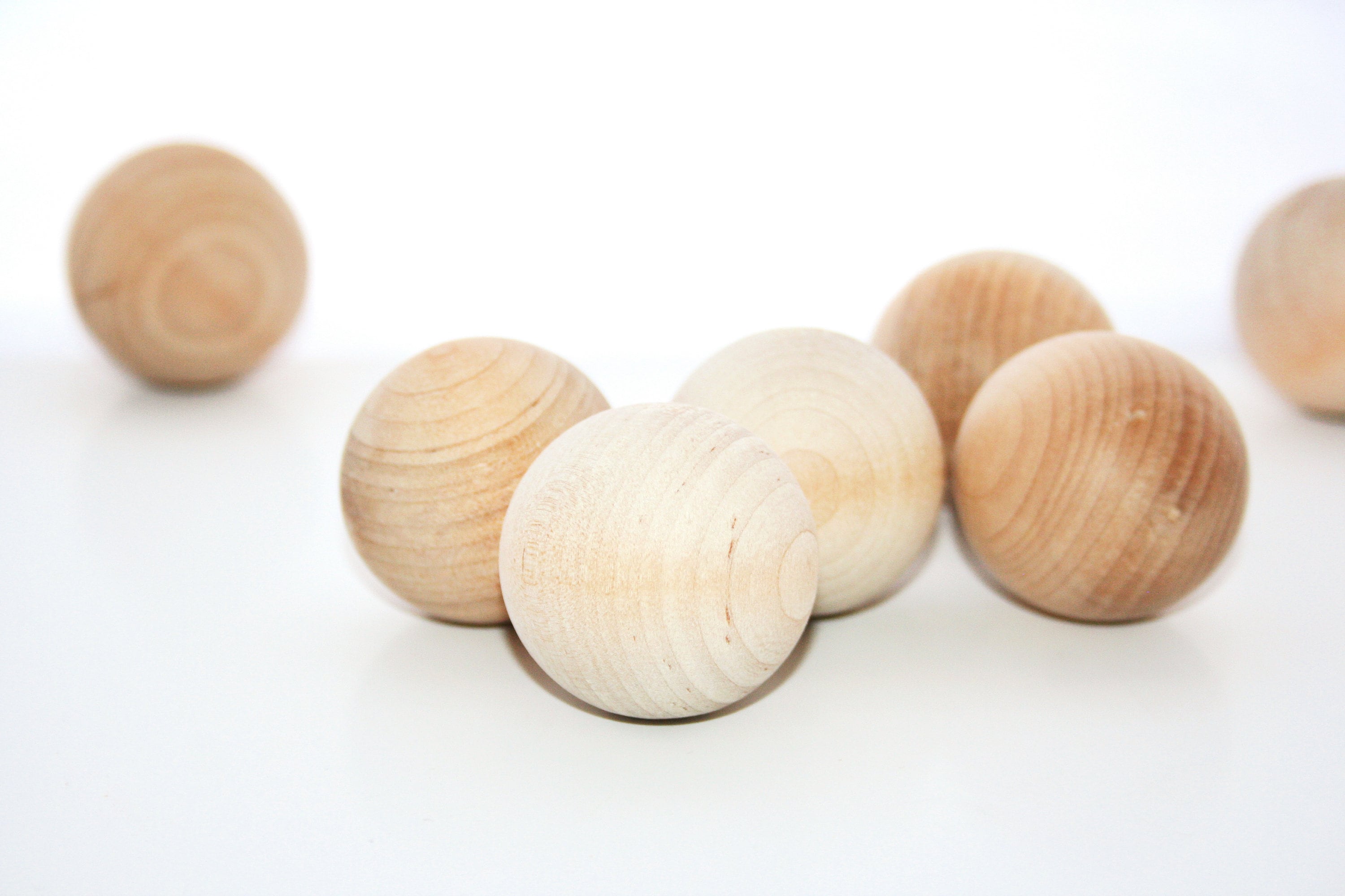 QTY 10 1.5 Maple Wood Ball Wood Balls Solid Wood - Etsy