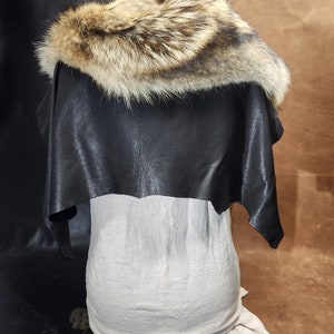 Coyote Pelt Fur Mantle With Black Deerskin - Etsy