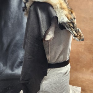Coyote Pelt Fur Mantle With Black Deerskin - Etsy