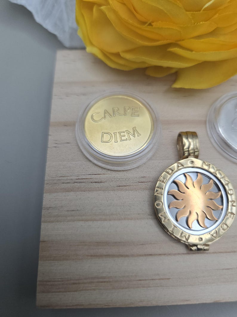 091-2026 Vintage - Chain - Pendant Coin Holder Pendant Mimoneda Pendant ...