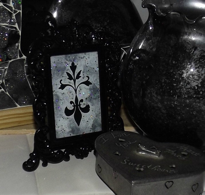 Antiqued Damask Hand Painted Framed Glass Art - Etsy