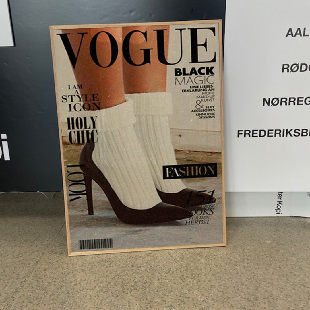 Vogue Magazine Poster 70s Print Black Wall Art High Heels - Etsy
