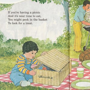 Vintage Golden Shape Book Childrens Preschool Picture Book the Peek A ...