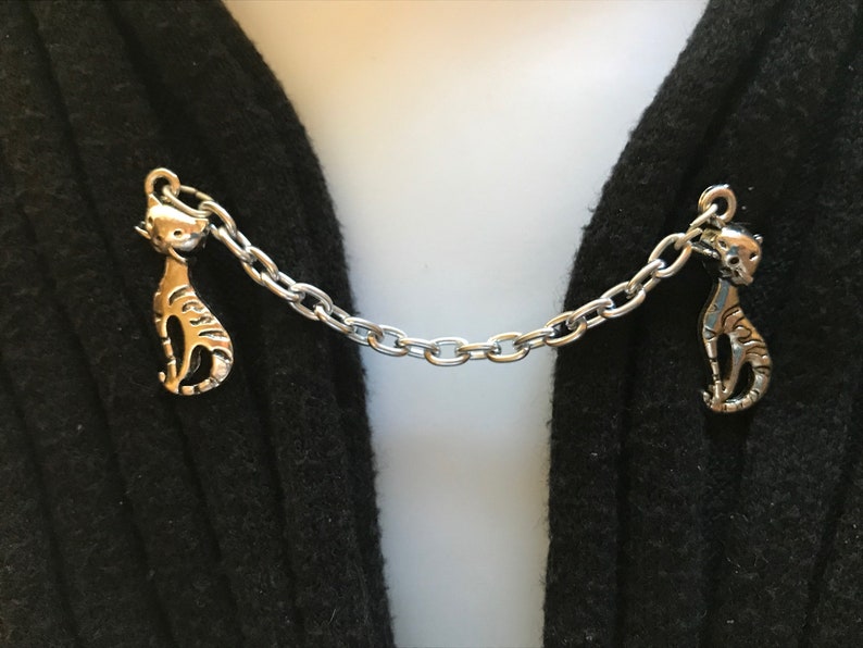 Sweater Pins: Playful Cats in Silver - Etsy