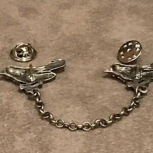 Sweater Pins: Birds With Rhinestone and Green Enamel Wing - Etsy