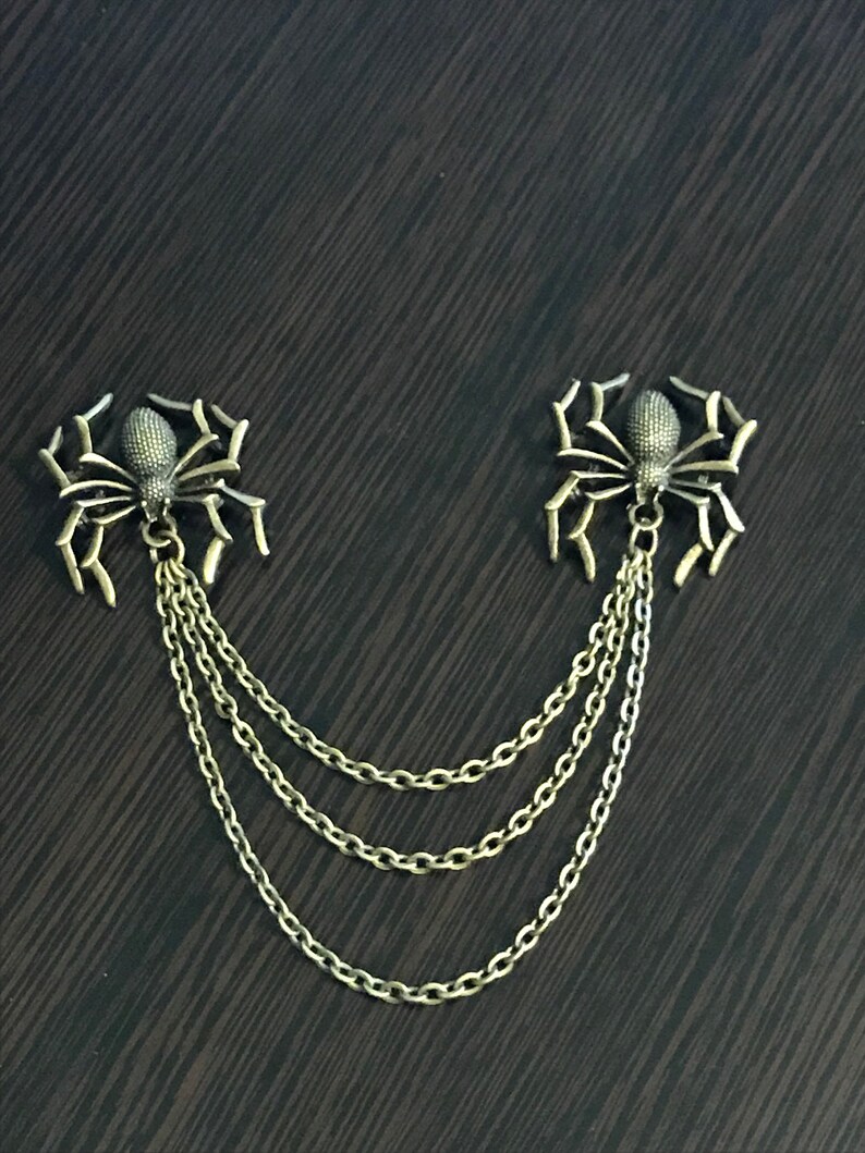 Sweater Pins: Spiders in Bronze or Silver - Etsy