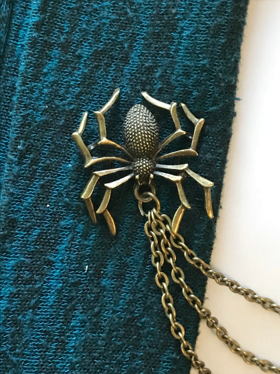 Sweater Pins: Spiders in Bronze or Silver | Etsy