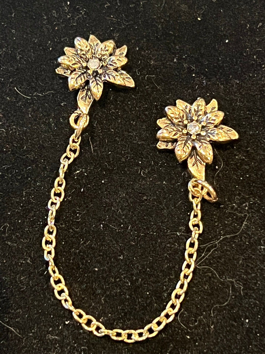 Sweater Pins: Petite Gold Flowers With Rhinestone Center - Etsy