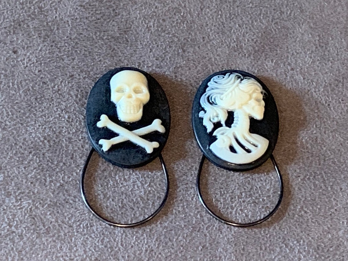 Eyeglass Holder Sunglasses Holder Badge Holder Skull Etsy