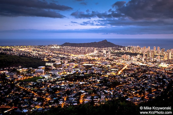 Honolulu Skyline Night