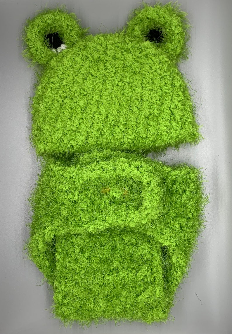 Fuzzy and Soft Frog Crocheted Hat With Diaper Cover - Etsy