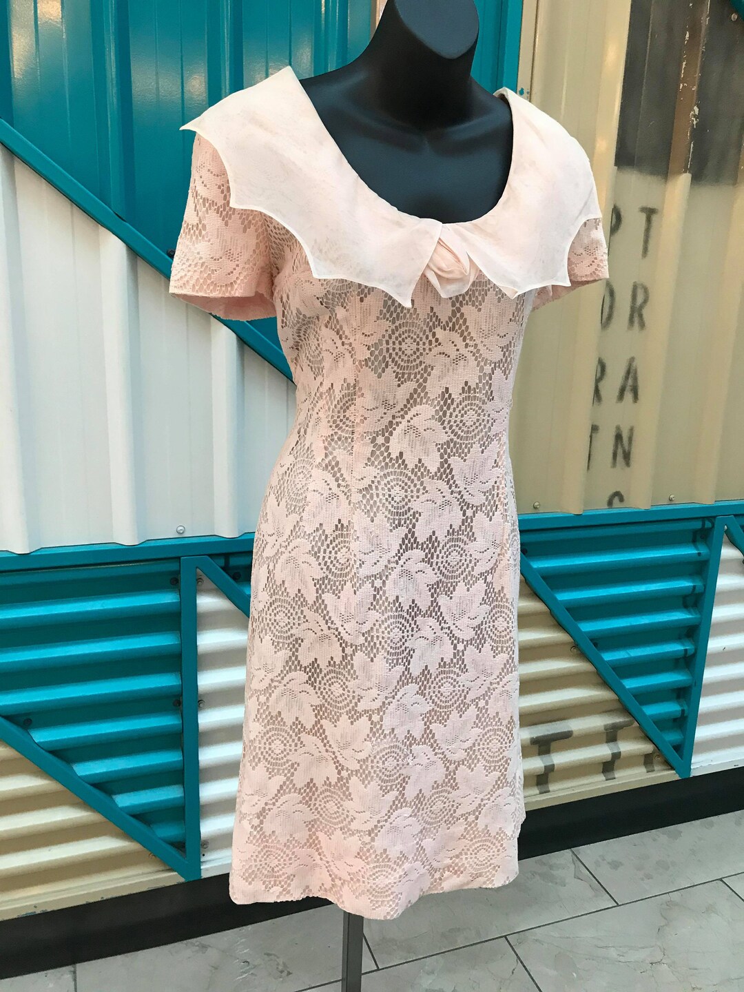1960s "edith Flagg" S/S Lace Sheath With Organza Collar - Pale Pink B37 ...