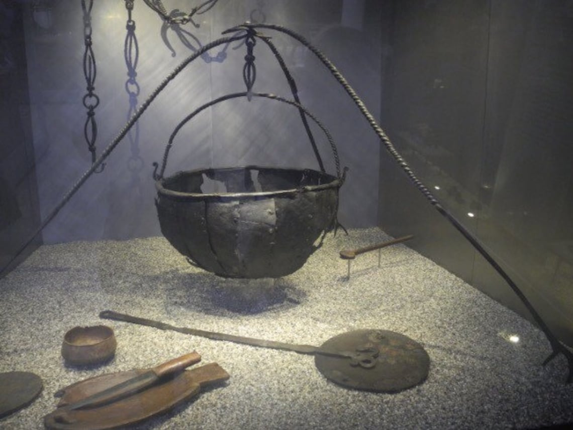 Viking Cauldron Oseberg Cooking Pot Viking Cooking - Etsy