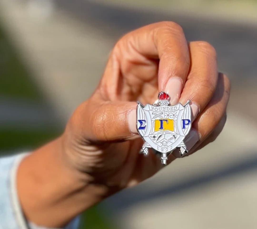 Shield Crest Lapel Pin Sigma Gamma Rho - Etsy