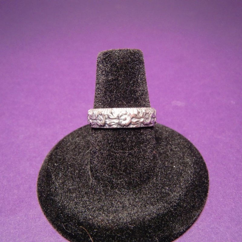 Eternal Love Ring - Etsy