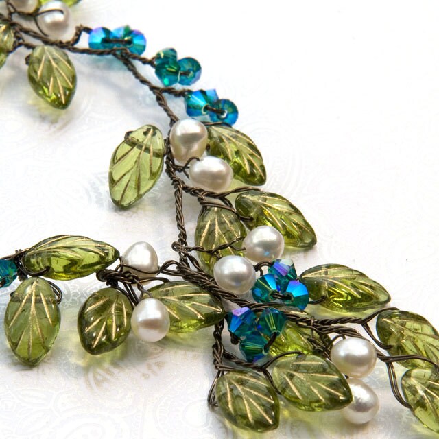 Green Leaf Beaded Necklace for Women, Floral Statement Necklace, Elven ...