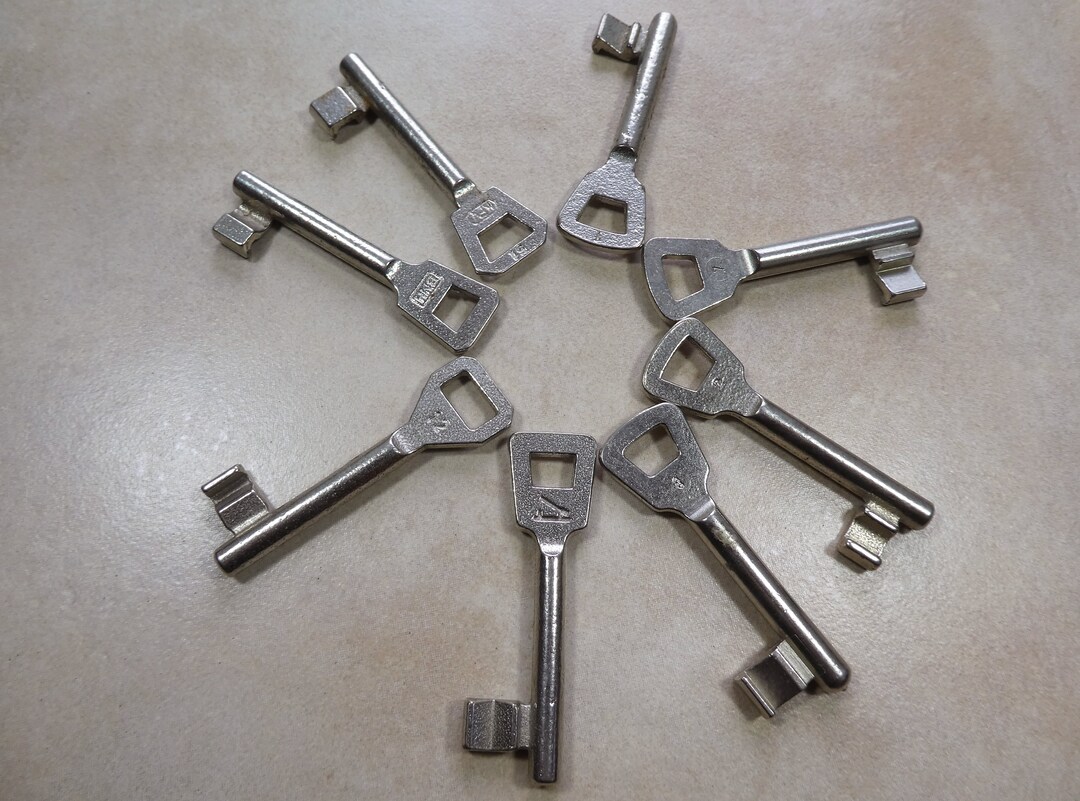 Vintage German Key Set 8 Keys, Collectible Keys With Numbers and ...