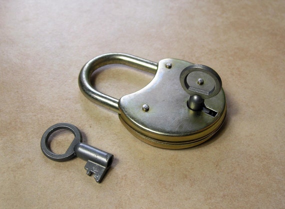 Vintage Padlock Steel Body with 2 Barrel Keys Antique Padlock | Etsy