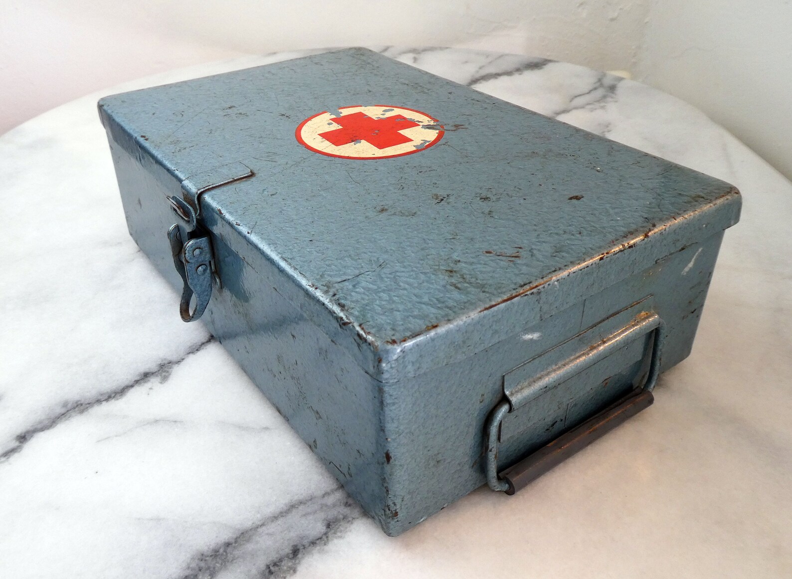 Vintage 1960s Medical First Aid Car Kit Made in East Germany GDR ...