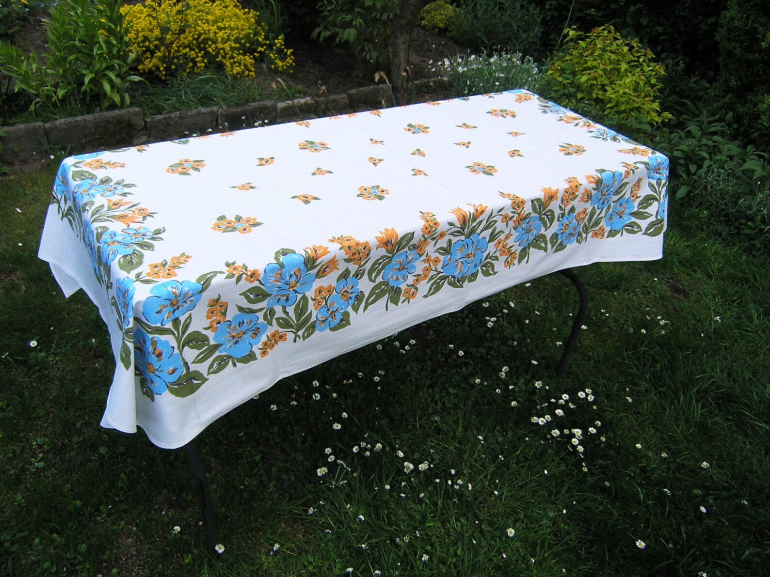 Vintage Blue Floral Tablecloth, Synthetic Rectangular Tablecloth With ...