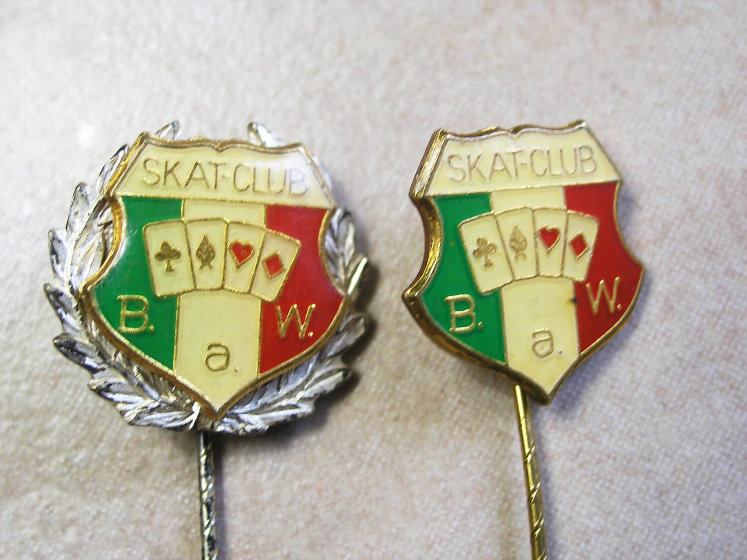 Vintage Skat Club Pins Skat Club Collectible Souvenirs Stick - Etsy