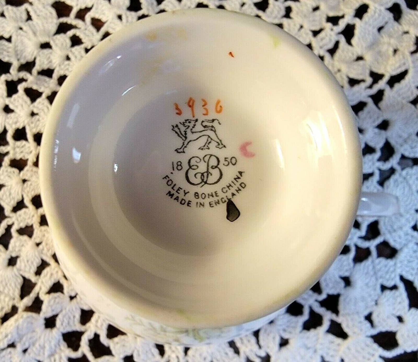 Vtg Foley E. Brain Teacup Saucer Bone China Fern Green Gold Pedestal ...